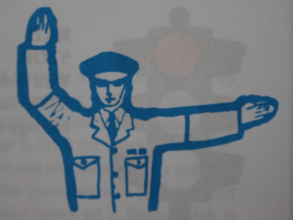 A guide to traffic lights and Police hand signals on the road - HapaKenya