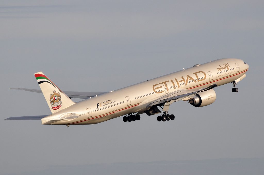 Etihad Airways offers a night's free accommodation to Kenyans on stop ...