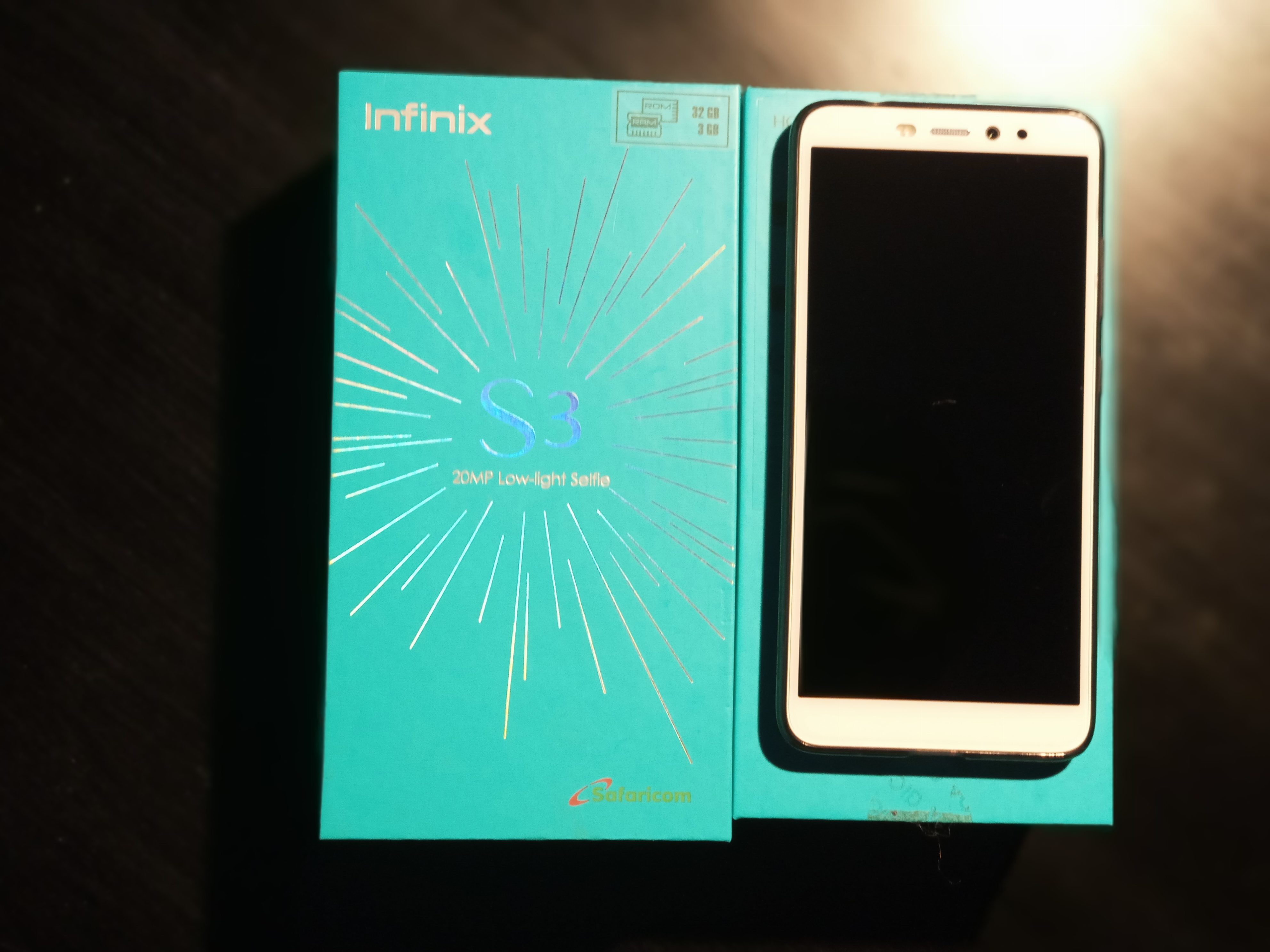 Infinix Hot S3 Review; Awesome selfie phone with great battery life ...