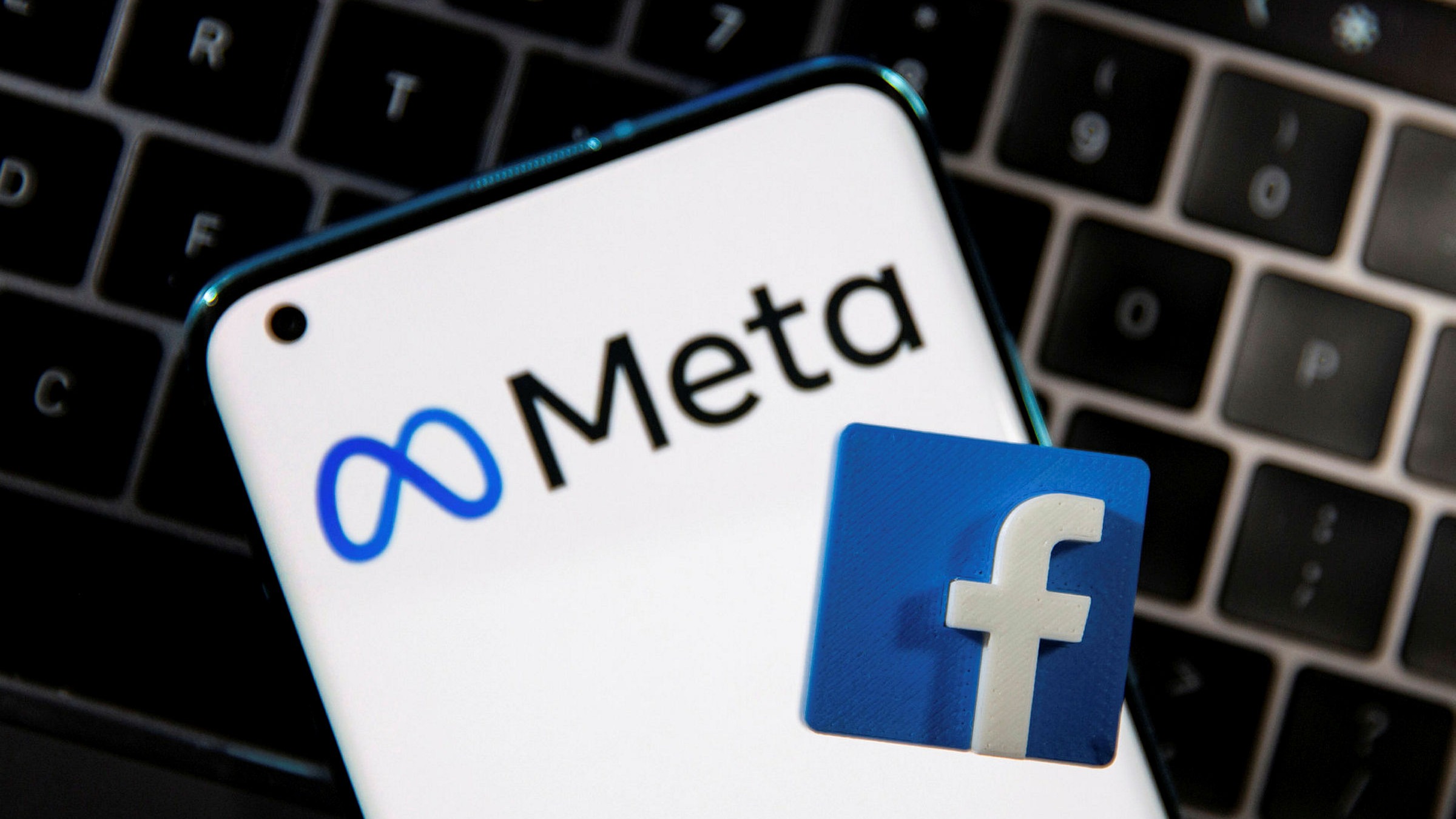 Meta launches Community Chats for Facebook and Messenger - HapaKenya