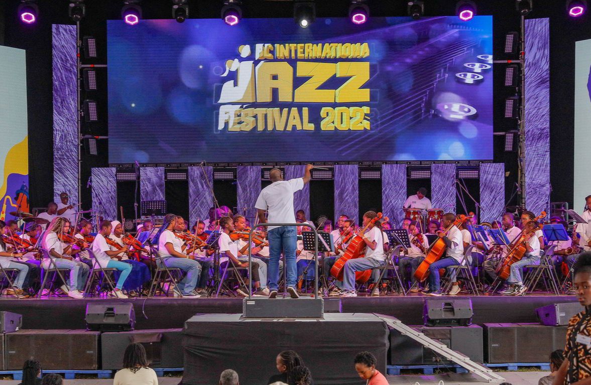 Syssi Mananga to headline second BC International Jazz Festival on Feb ...