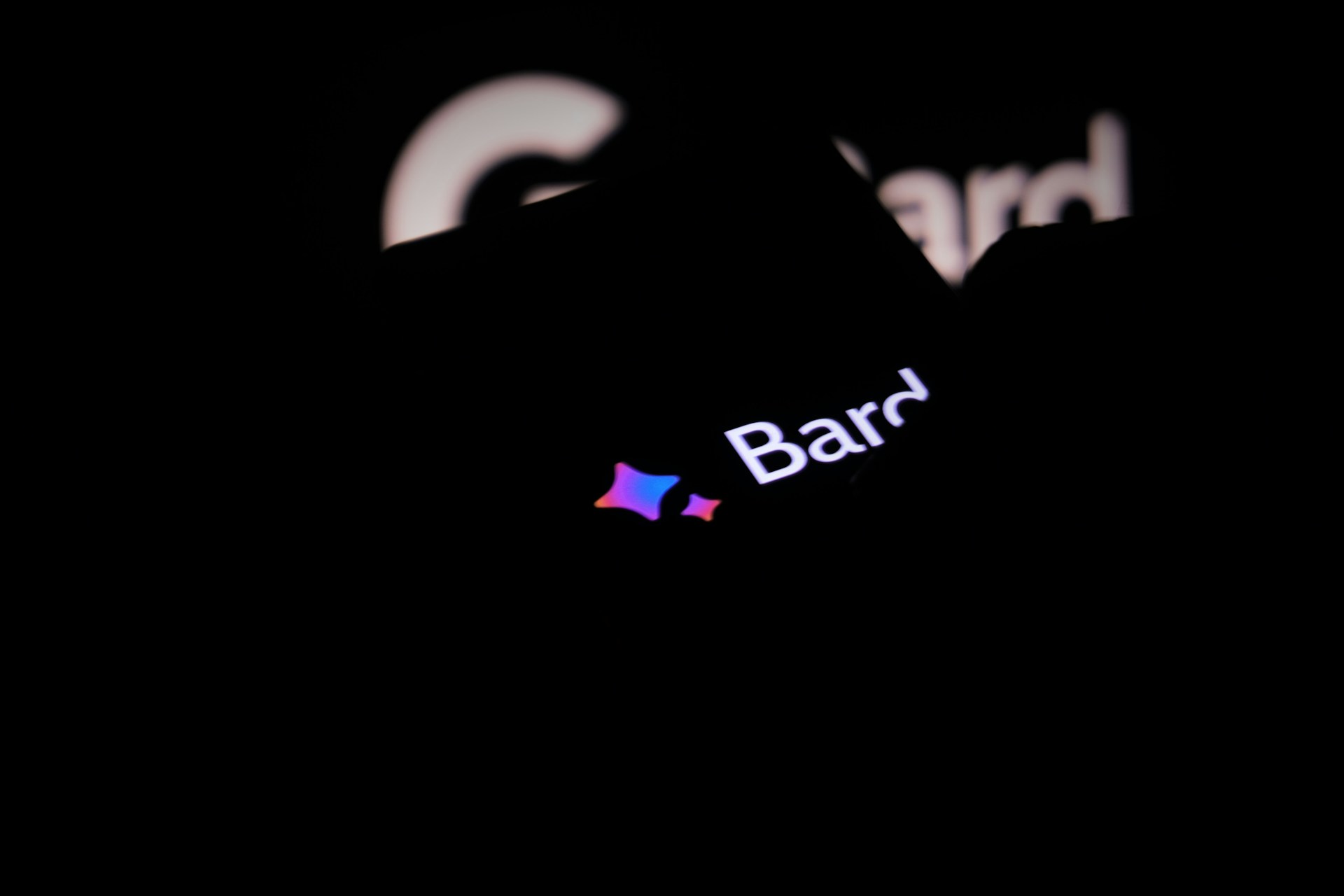 Google Bard is now available in 230 countries & offer image generation ...