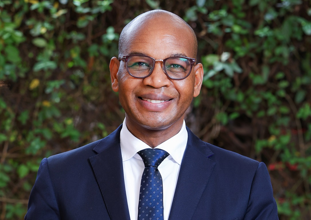 Joshua Oigara appointed Regional CEO for East Africa at Standard Bank ...