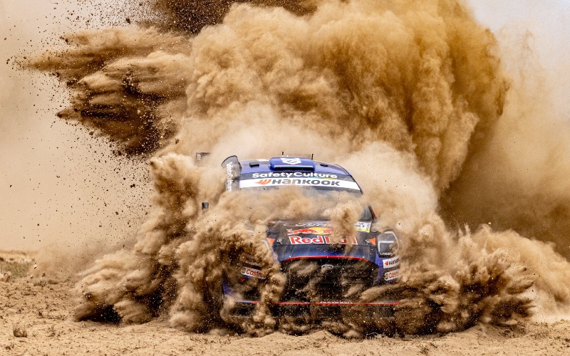 Kenya's Mwangi Kirubi Safari Rally picture wins Gold in the World ...
